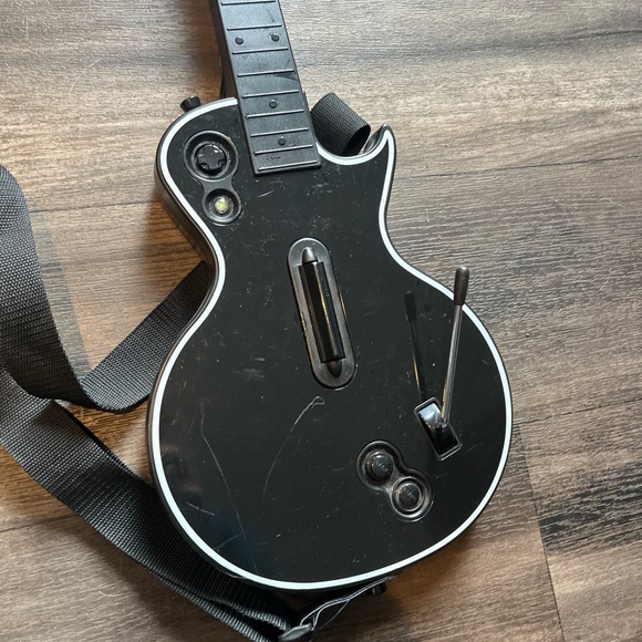 Video Games & Consoles | Xbox 36 Wireless Gibson Les Paul Guitar Hero ...